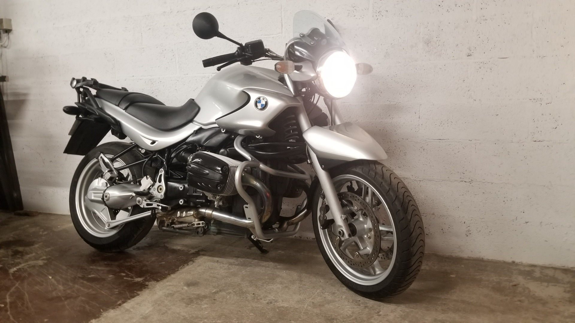 Moto depot : Motos d’occasion collection bmw, R 850 R BMW GRIS